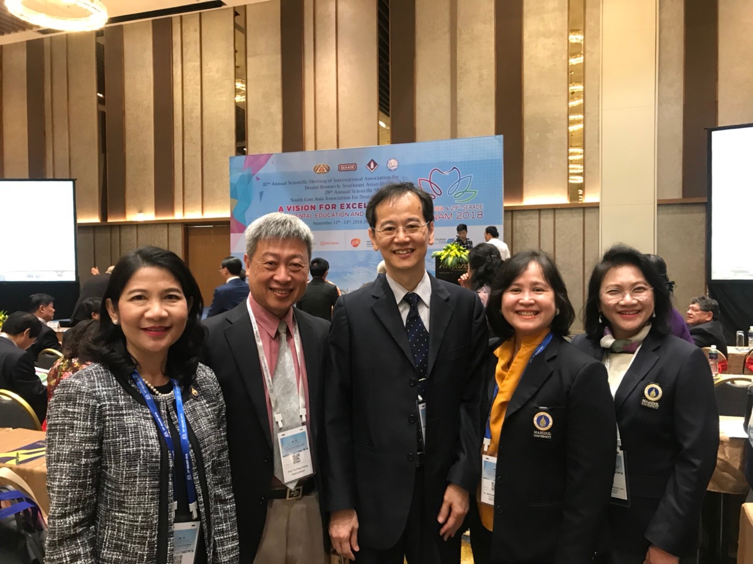 9月11-14日本院黃裕峰教授前往越南參加IADR-SEA & SEAADE 年會------ 32nd Internationl ...